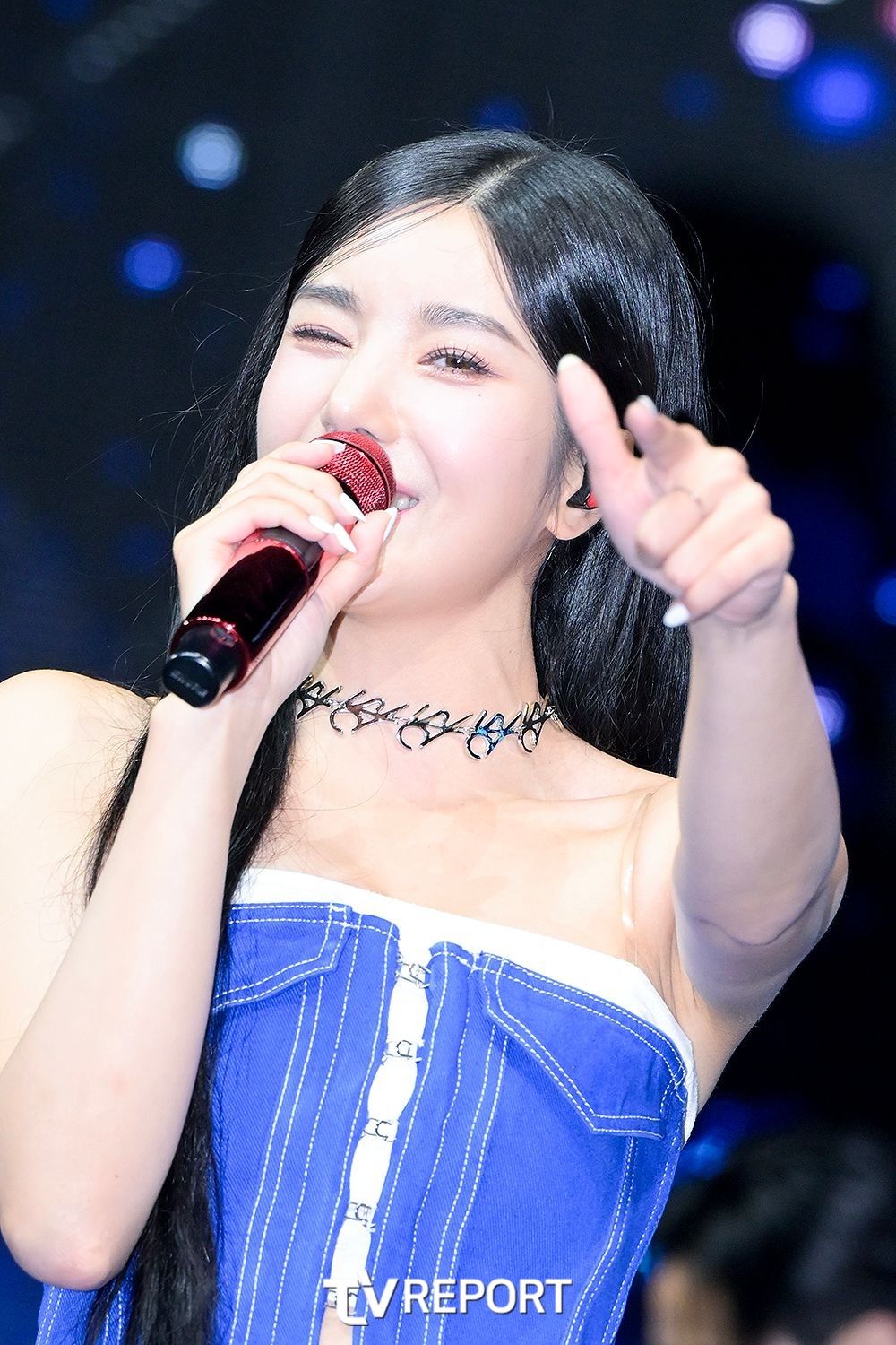 [T-Photo] Eunbi Kwon 'Summer Ripped Refreshing Beauty'